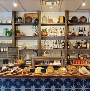 23 Winnipeg Cafés for Coffee Lovers [Updated for 2024]